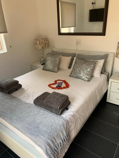 Lemon Tree Guest Cottage In Featherbrooke Estate - Muldersdrift