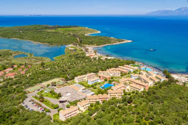 Mareblue Beach - Ksamil