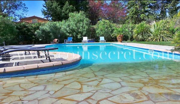 Les Muscades - Les Baux-de-Provence