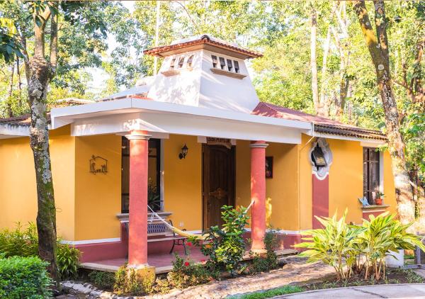 Mansión Los Guichos - Retalhuleu