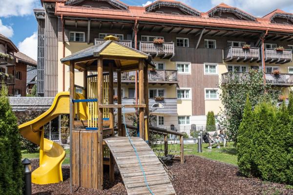 Adler Aparthotel - Pozza di Fassa