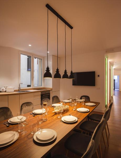Gran Via Iv Calle Tudescos 5br 5bh - Madrid