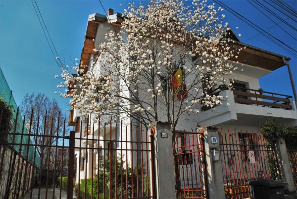 Pension La Noblesse - Boekarest