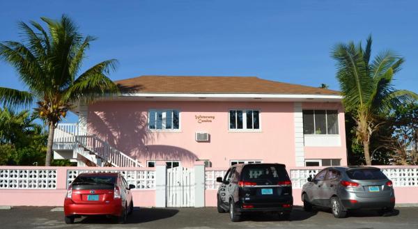 3br Near Stuart Cove Dive And Defence Force Base - Nassau