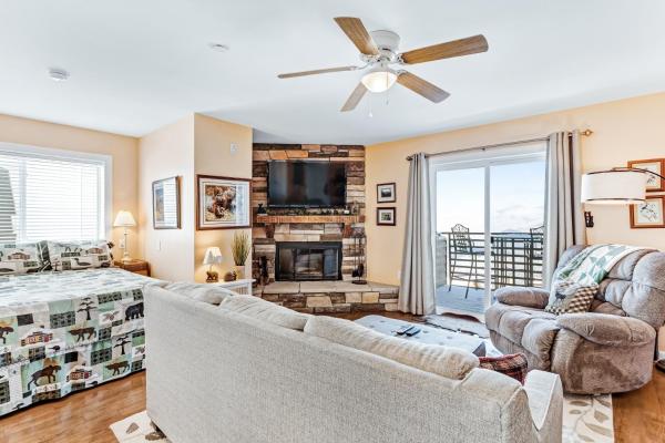 Gatlinburg Summit Condo #6208 - Great Smoky Mountains National Park