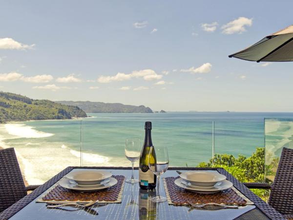 The Lookout - Tairua Holiday Home - Pauanui