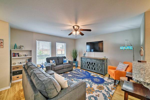 Corpus Christi Condo With Pool Access, Walk To Beach - North Padre Island, TX