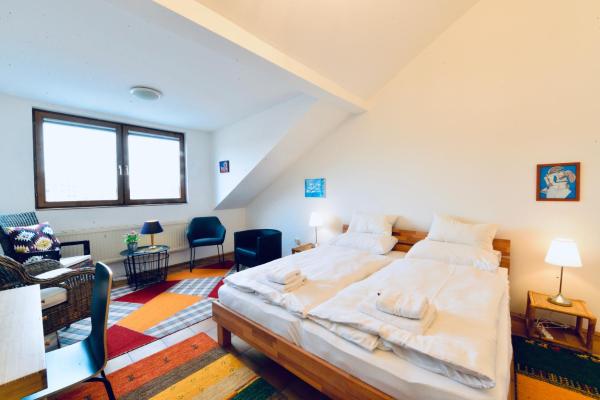 Charming Attic Apartment Near Messe Wien And Center - Viena