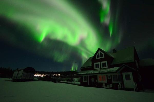 Arctic Colors Northern Lights Apartments - Lappland