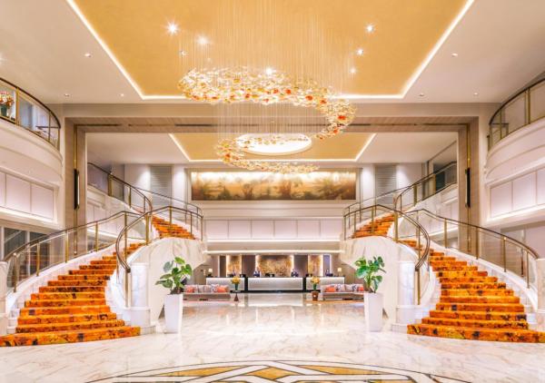 Royal Plaza On Scotts - Bukit Timah