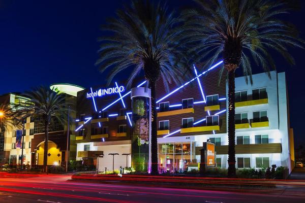 Hotel Indigo Anaheim By Ihg - Fountain Valley, CA