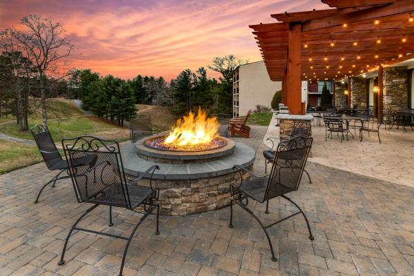 Crowne Plaza Resort Asheville By Ihg - Asheville, NC
