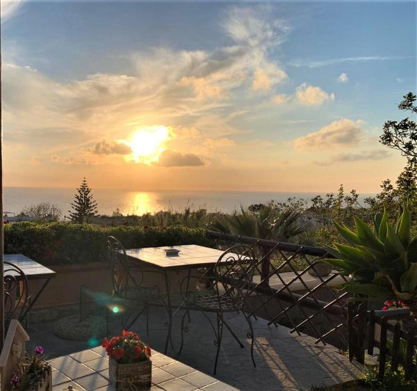 La Terrazzina Sul Tramonto - Forio