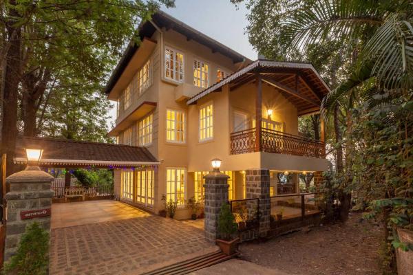 Antilia Villa - Luxurious-ac-swimming Pool - Maharashtra