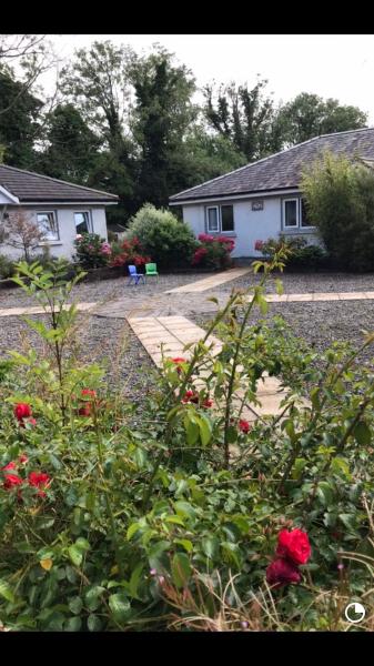 A Selection Of Self Catering Holiday Homes At Kilcloon Cottages - Ashbourne