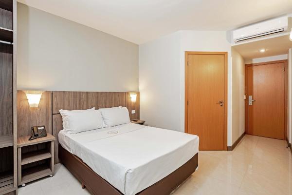 Slim Hotel Curitiba Av Das Torres - Curitiba