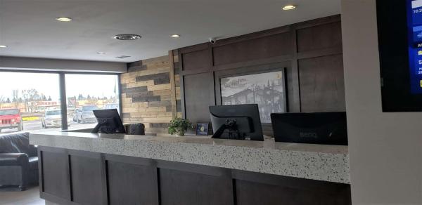Super 8 By Wyndham Spruce Grove - Spruce Grove