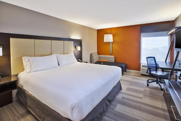 Holiday Inn Express & Suites Chicago-midway Airport By Ihg -