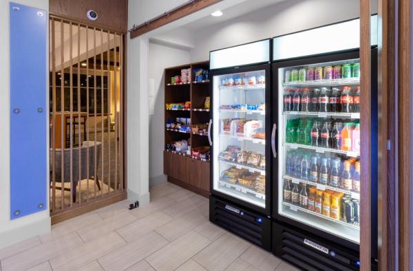 Holiday Inn Express Hotel & Suites Minneapolis-downtown Convention Center By Ihg - Minneapolis, MN