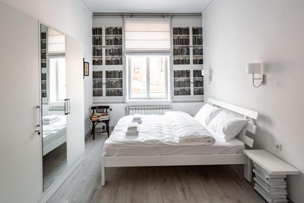 Bookinist Apartment - Leópolis