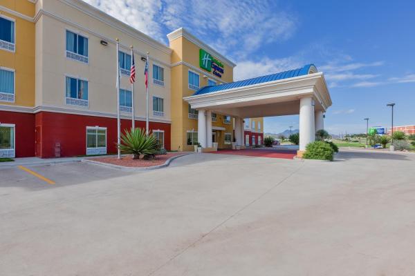 Holiday Inn Express And Suites Alpine By Ihg - Alpine, TX