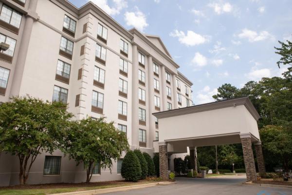 Holiday Inn & Suites Raleigh Cary By Ihg - Raleigh, NC