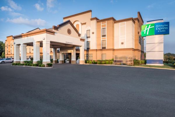 Holiday Inn Express & Suites - Grenada By Ihg - Grenada, MS
