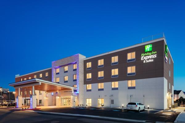 Holiday Inn Express & Suites - Medford By Ihg - Medford, OR