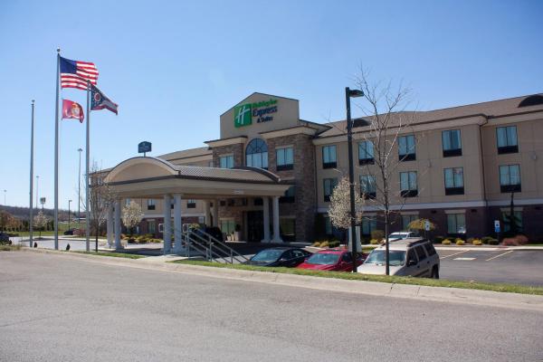 Holiday Inn Express & Suites Youngstown West I 80, An Ihg Hotel - Lake Milton, OH