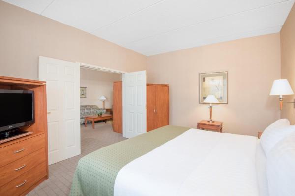 Holiday Inn & Suites Goodyear - West Phoenix Area By Ihg - Goodyear, AZ