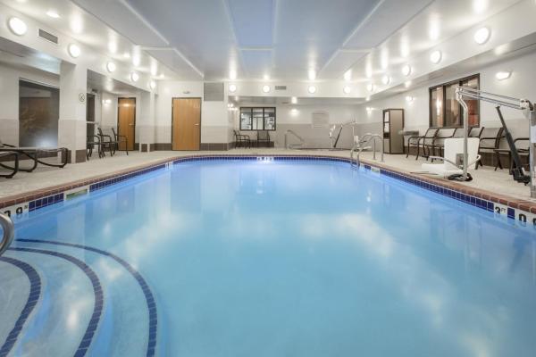 Holiday Inn Express & Suites Yankton By Ihg - Yankton, SD