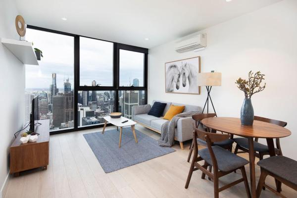 Eq Tower Modern Apartments Melbourne Central Cbd - Brooklyn