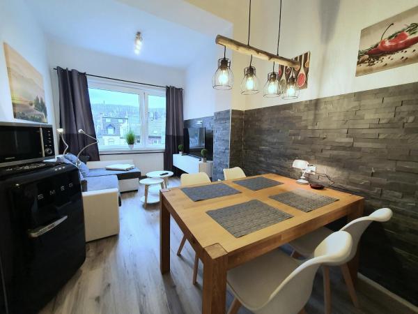 Moderne Wohlfühloase Zentral In Seenähe - Pillow Menu, 2 Stk 55" Smart Tvs, Netflix, Disneyplus Uvm - Schwelm