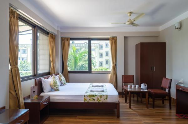 Yaksha Hotel Siliguri - China