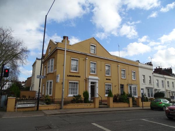 The Lansdowne - Leamington Spa