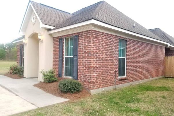 Villa 4 - Hammond, LA