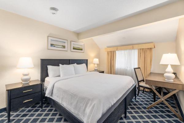 Residences At Daniel Webster - New Hampshire (State)