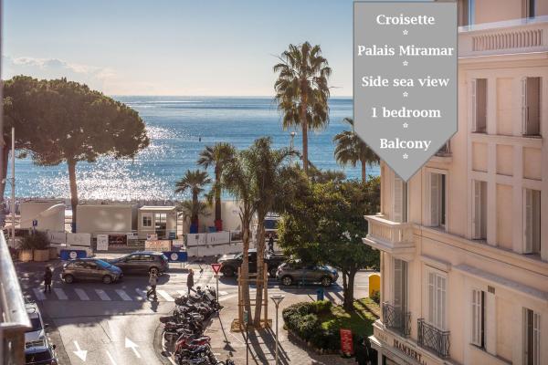 Palais Miramar: 1 Bed Side Sea View - Golfe-Juan