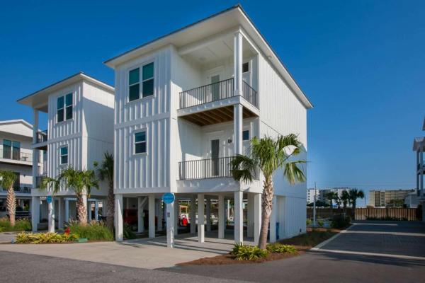 The Salty Unicorn - Gulf Shores, AL