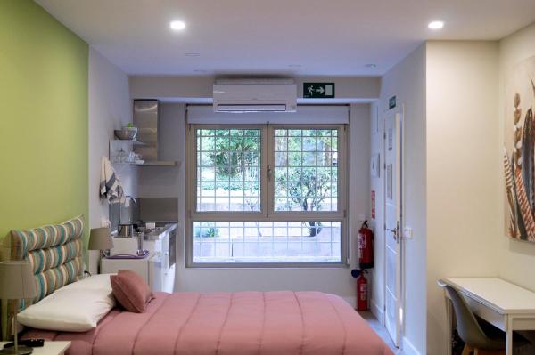 Moncloa Room Apartments - Universidad CEU San Pablo