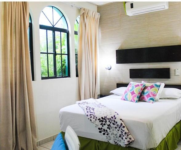 Villa Del Angel Hotel - San Salvador