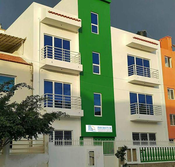 Imobitur-tourist Apartments- Palmarejo Centro Av Sv - Capo Verde