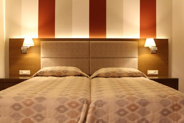 Achilles Hotel - Пелопоннес