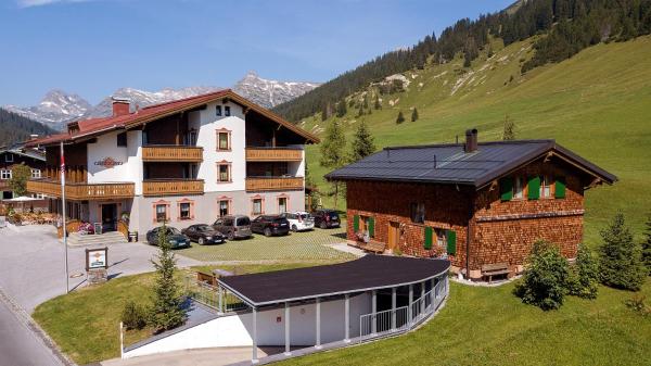 Gasthaus & Pension Alphorn - Lech