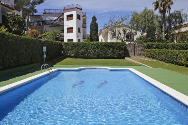At044 Cerca De La Playa, Con Piscina Y Airco - Roda de Bará