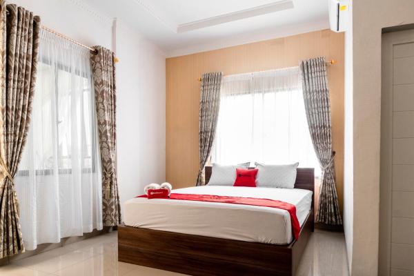 Reddoorz Syariah Near Stadion Teladan Medan - メダン