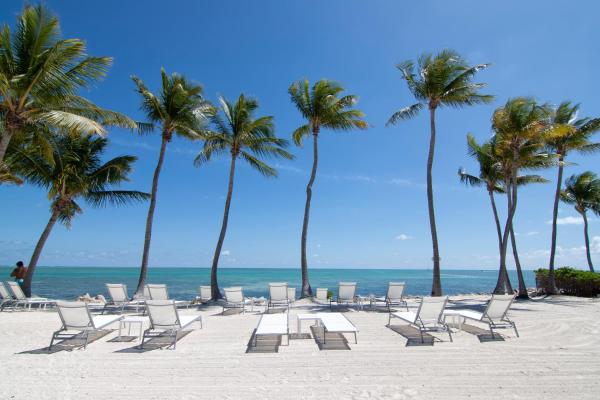 Chesapeake Beach Resort - Islamorada, FL
