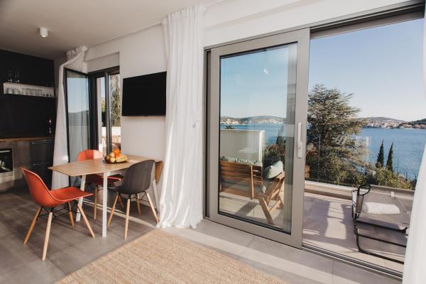 3in1 Holiday Home - Rogoznica