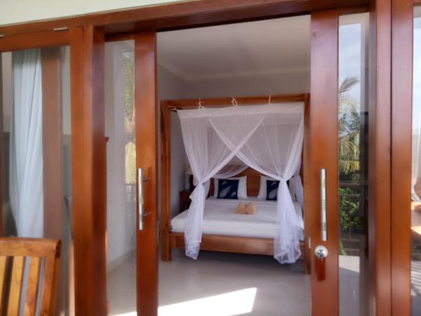 Suryadina Guest House - Bali