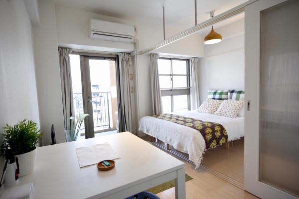 Yakuin Apartment - Fukuoka Airport (FUK)